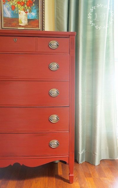 10 Beautiful Red Painted Furniture Makeovers – Craftivity Designs
