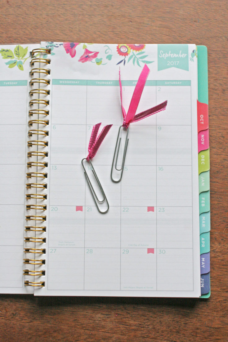 Simple Ribbon Bookmark | 15 Minute Back to School Craft – Craftivity ...