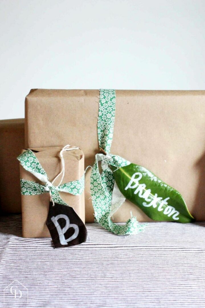 5 Simple Gift Wrapping Ideas for Christmas – Craftivity Designs