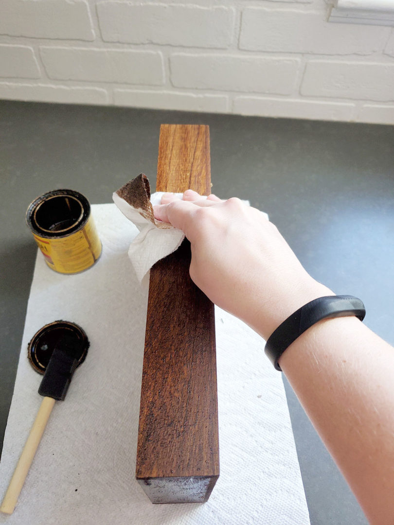 How to Make a DIY Essential Oil Shelf – Craftivity Designs