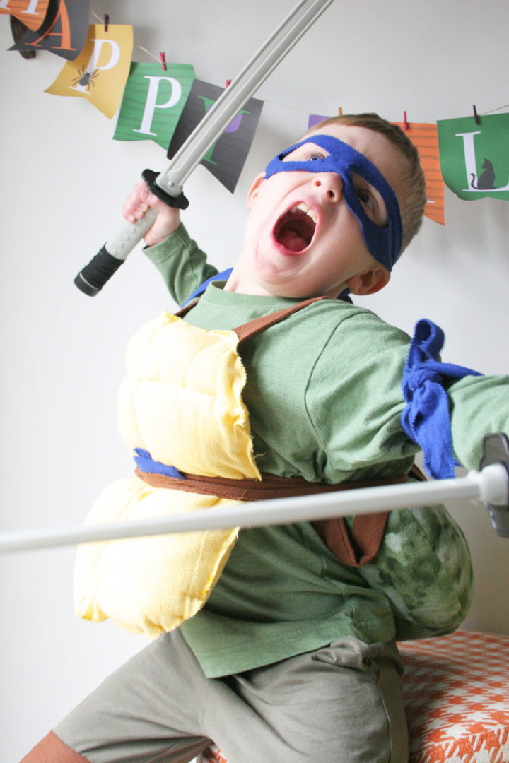 How to Make a DIY Ninja Turtle Costume – Craftivity Designs
