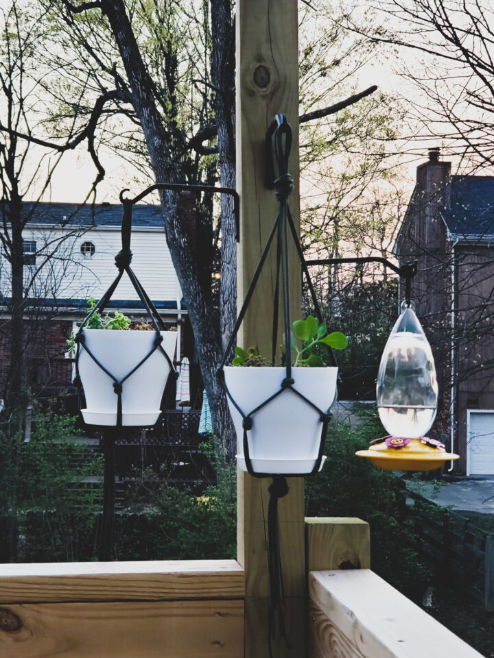 How to Make an Easy DIY Macrame Plant Hanger for Outdoors – Craftivity ...