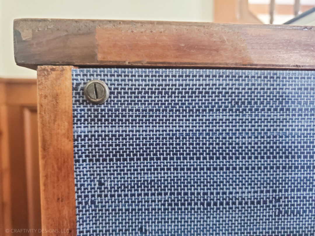 Grasscloth Wallpaper Accent Wall in a Master Bedroom – Craftivity Designs